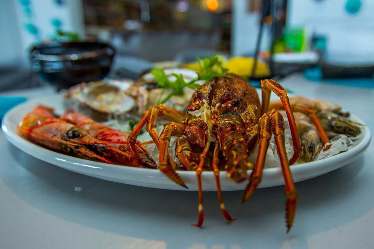 TEN PLETT SUMMER PHOTOS TO GET YOU IN THE MOOD – AmaKaya Backpackers ...